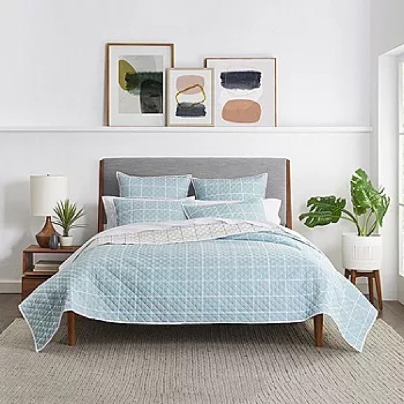 Fieldcrest | Bedding | Fieldcrest Classic Reversible Windowpane Print ...